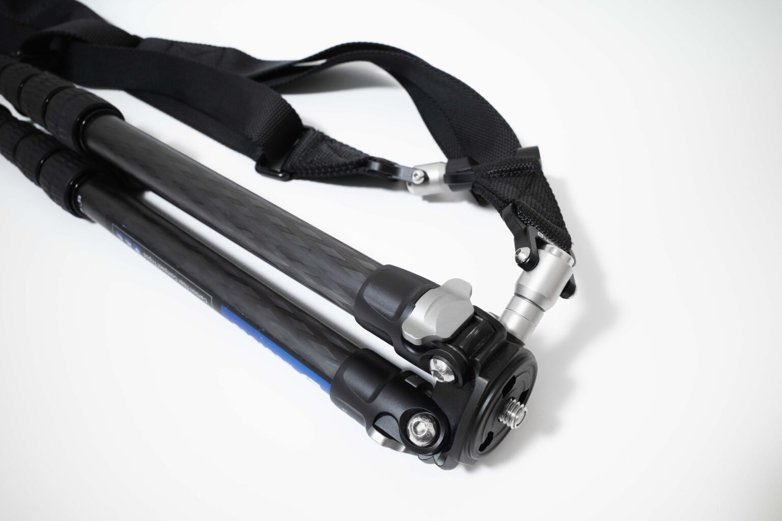 Leofoto SP-01 レビュー｜カメラも三脚も装着できるクイックリリースストラップ | #9｜ONLINE CAMERA MAGAZINE