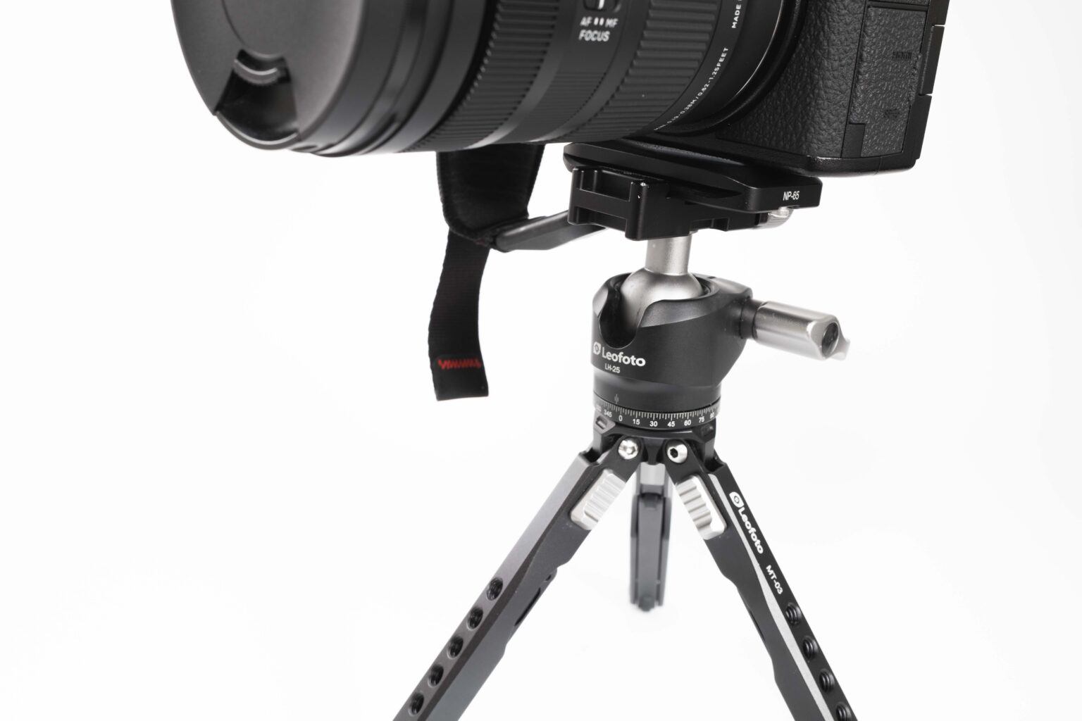 Leofoto SP-01 レビュー｜カメラも三脚も装着できるクイックリリースストラップ | #9｜ONLINE CAMERA MAGAZINE