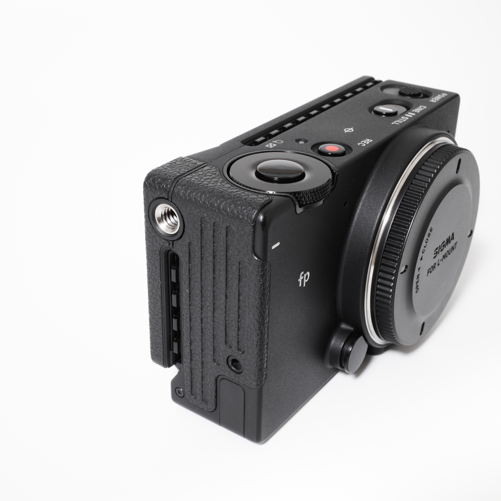 SIGMA fp レビュー｜スチル機としての魅力も詰まったコンパクトフルサイズ | #9｜ONLINE CAMERA MAGAZINE